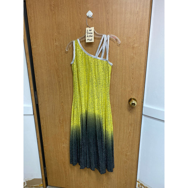 One Hit Dress A042 – StylePLUS Band